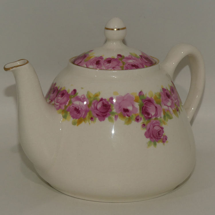 Royal Doulton | Antique and Vintage Dinnerware – Page 2