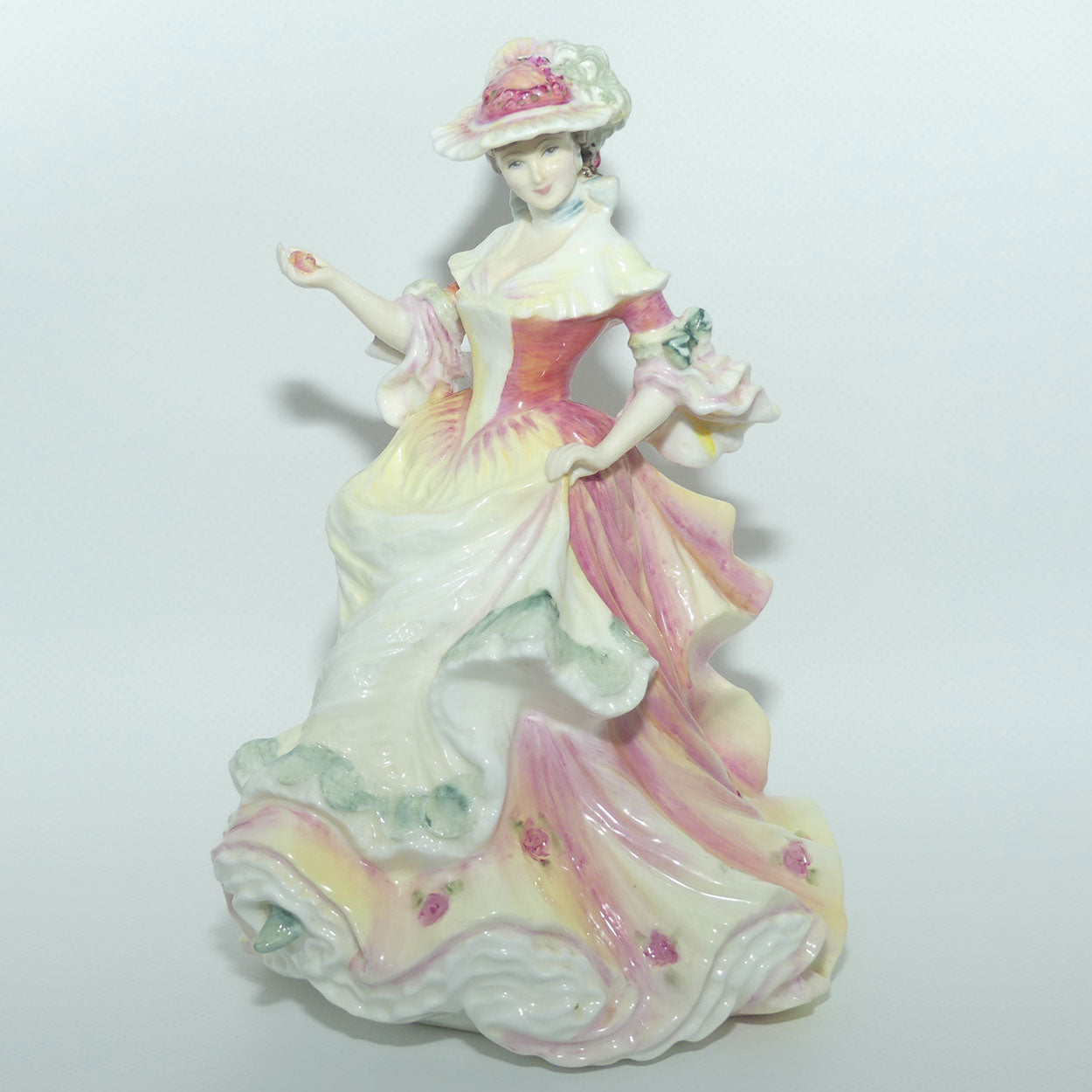 HN3709 Royal Doulton figurine Rose | Flowers of Love Figurines