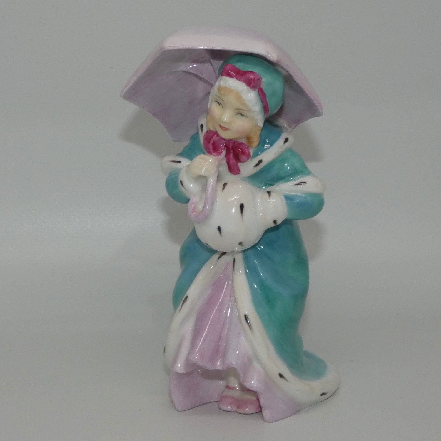 HN1937 Royal Doulton figure Miss Muffet (Green)